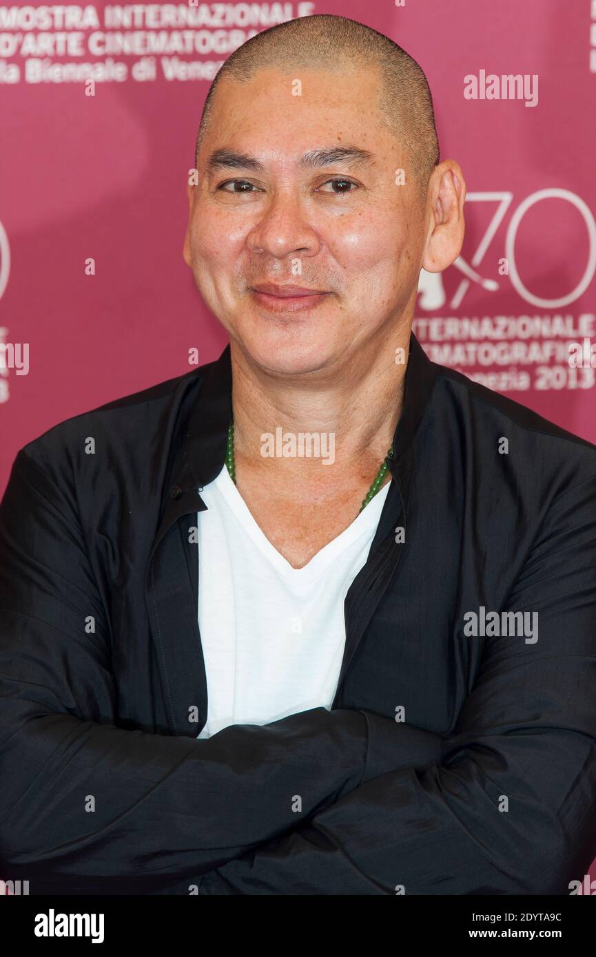 Tsai ming liang stray dogs hi-res stock photography and images - Alamy