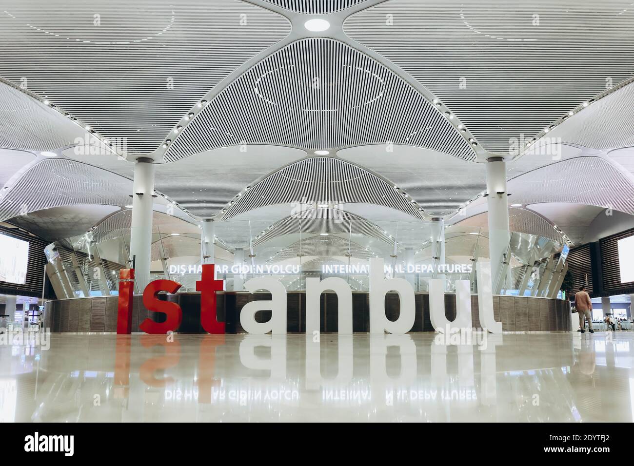 Istanbul airport construction hi-res stock photography and images - Alamy