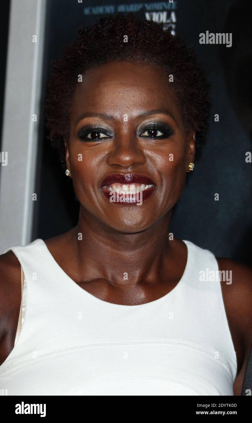 Viloa Davis, Warner Brothers presents the premiere for Prisoners at The ...