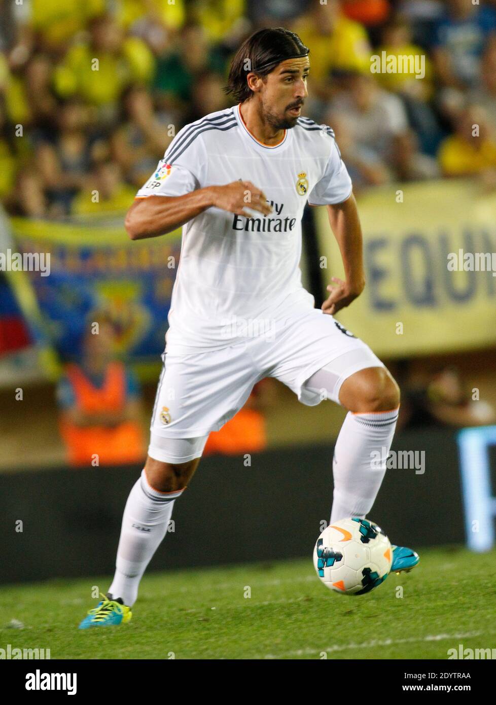 Santiago bernabeu sami khedira hi-res stock photography and images - Alamy