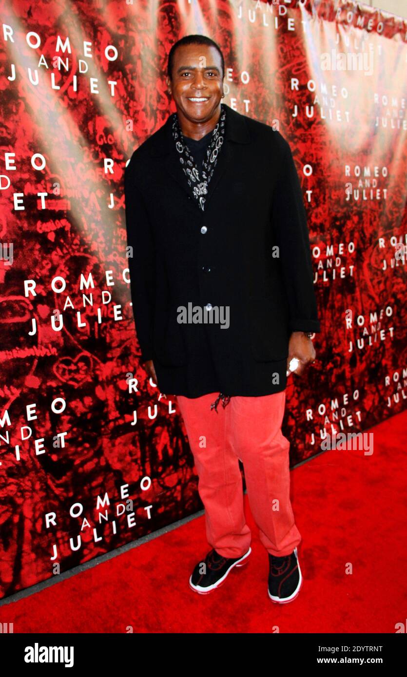 Ahmad rashad hi-res stock photography and images - Alamy