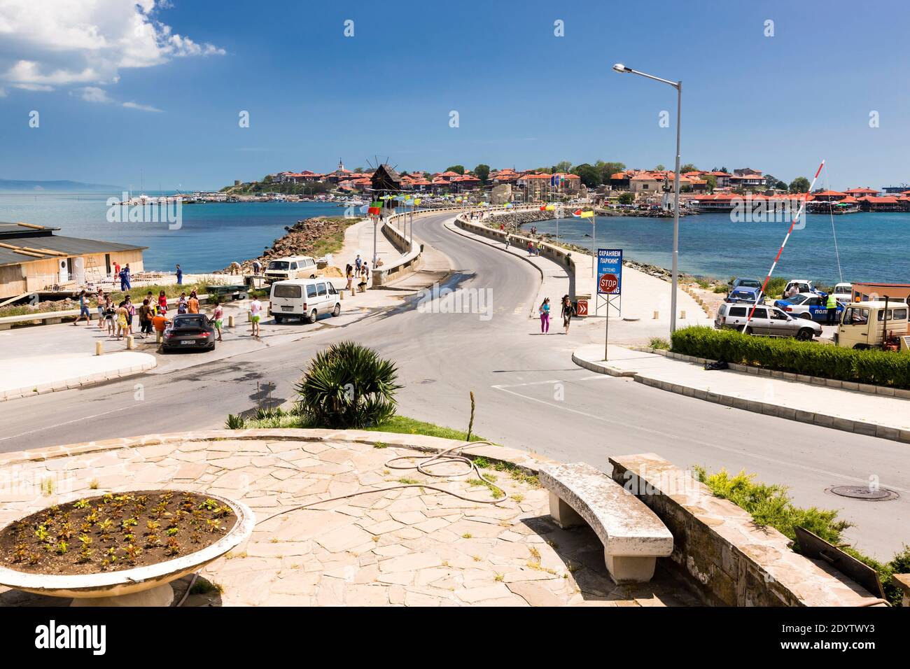 Causeway island hi-res stock photography and images - Alamy
