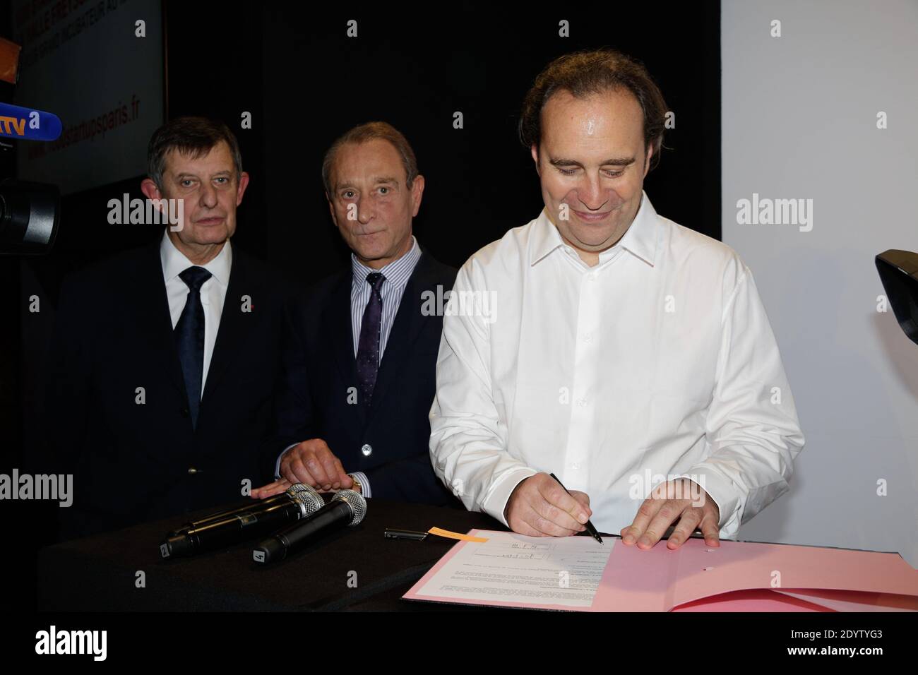 Delanoe pierre hi-res stock photography and images - Alamy