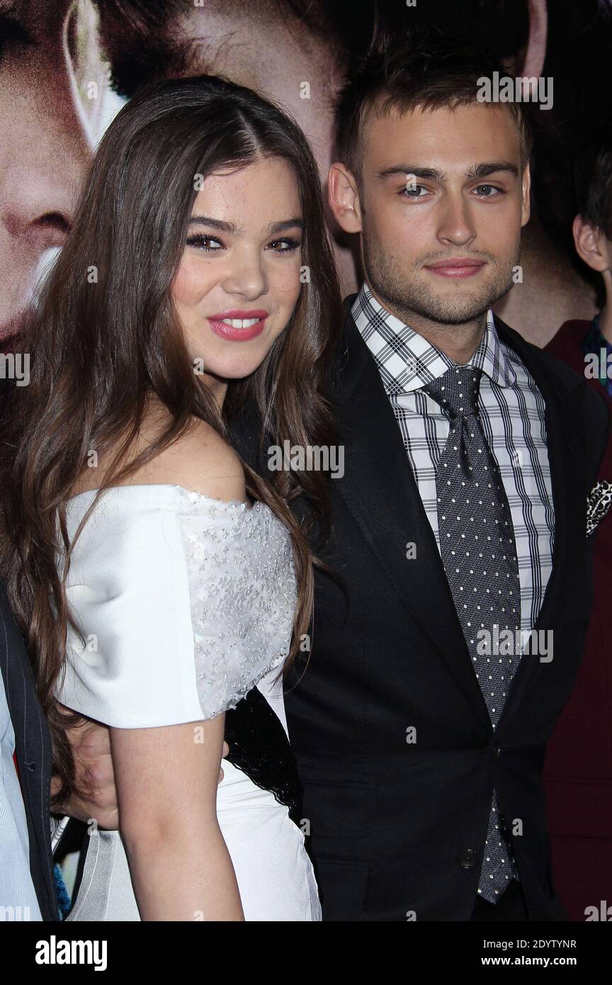 Douglas Booth And Hailee Steinfeld Premiere