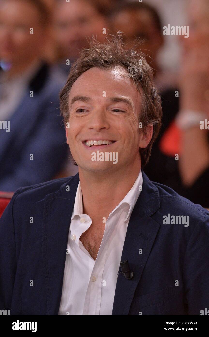 Jonathan Lambert at the taping of Vivement Dimanche on September 10 ...