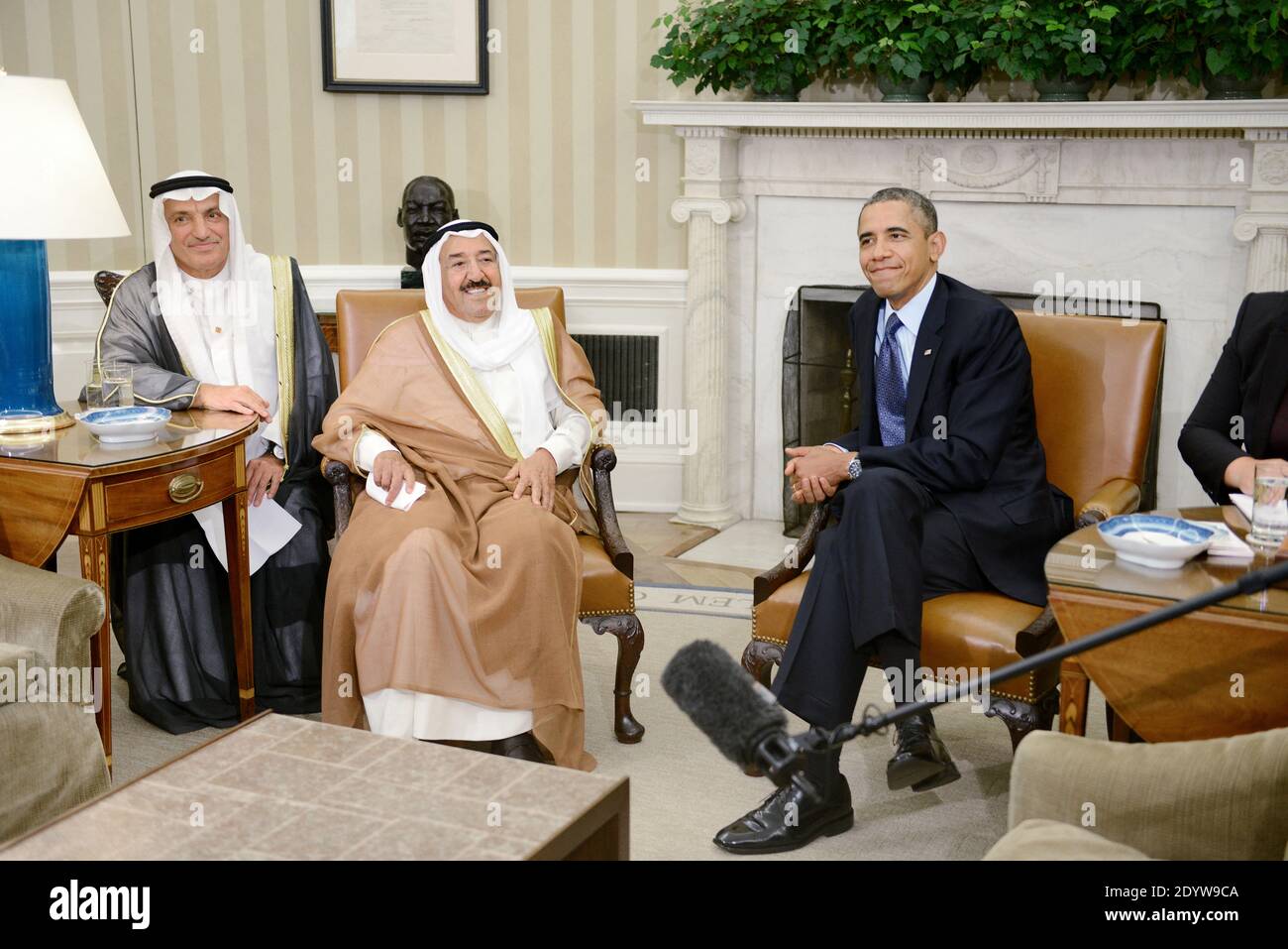 Ruler of kuwait hi-res stock photography and images - Alamy