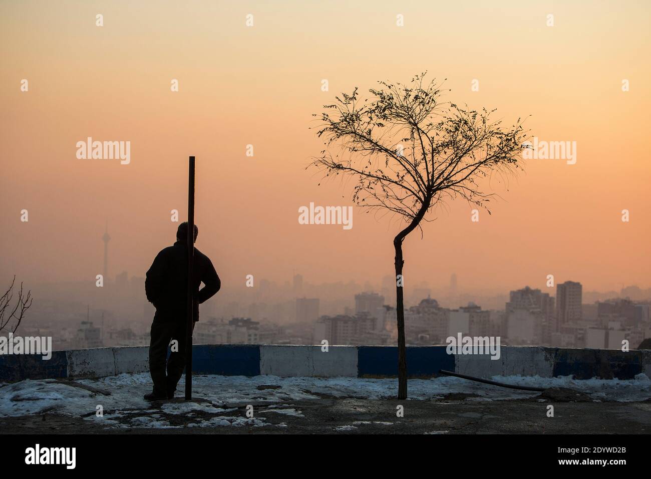 Iran smog hi-res stock photography and images - Alamy