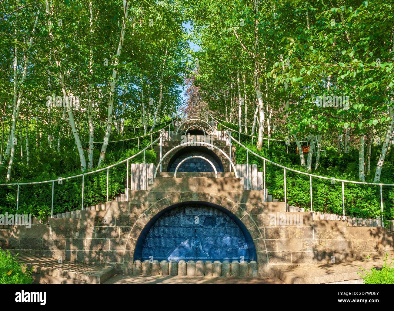 Blue Steps of Naumkeag - a double stairway through yew hedges and birch ...