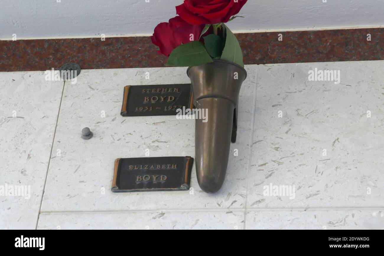 Chatsworth, California, USA 25th December 2020 A general view of actor Stephen Boyd's Grave at ...