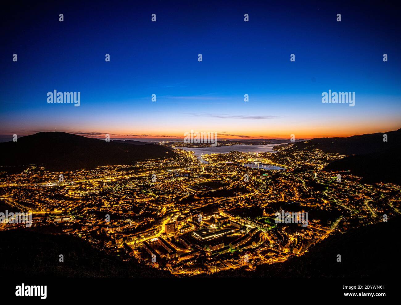 Bergen by night Stock Photo - Alamy