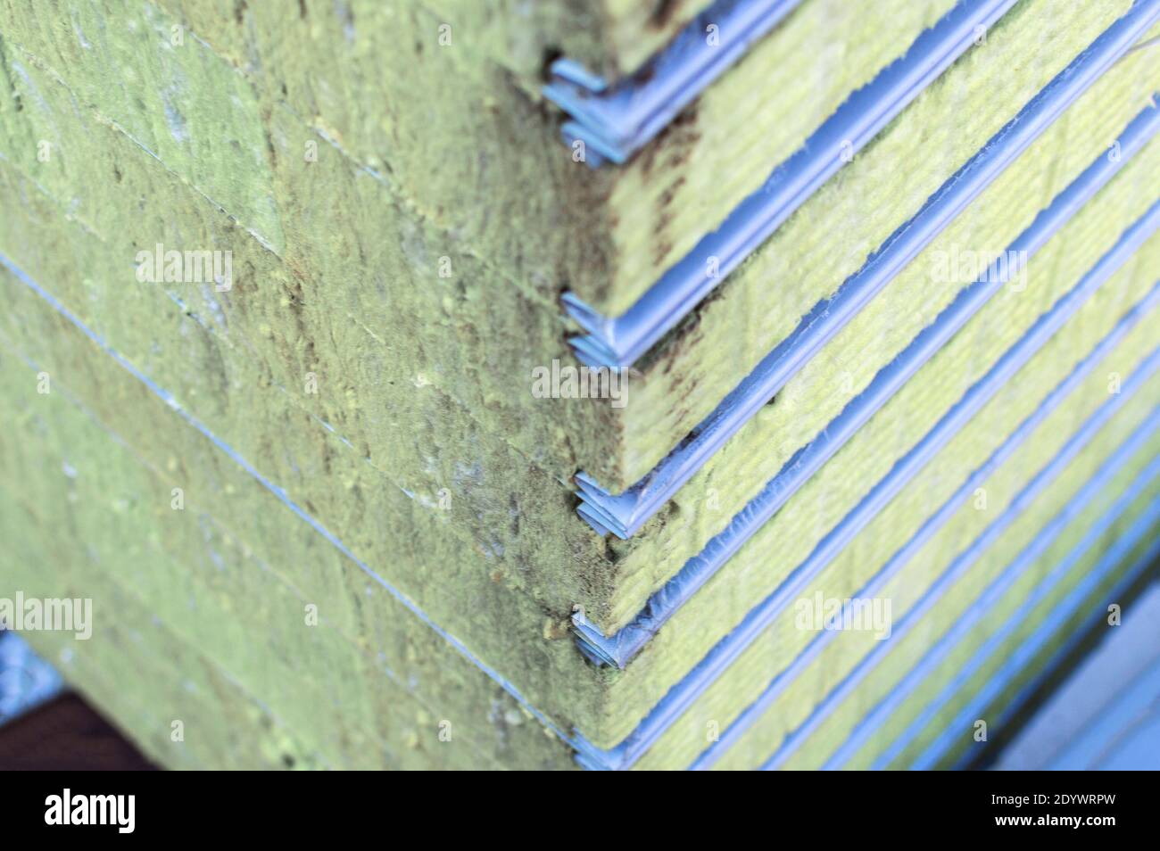 Packing sandwich panel sustainable insulated. Fiber material for wall ...