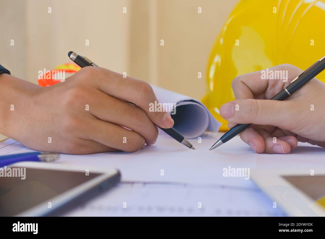 Close up hand sing contract agreement building estate,Business sing on ...