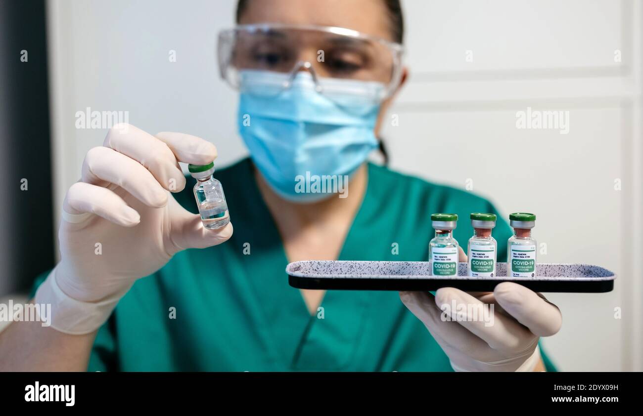 Pharmaceutical laboratory hi-res stock photography and images - Alamy