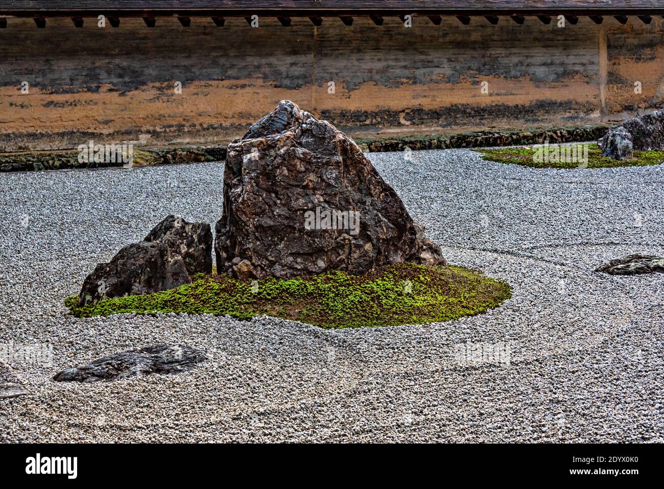 Dry rock zen garden in autumn, Ryoan-ji temple, Kyoto, Japan. Unesco ...