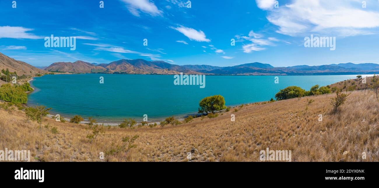 Lake aviemore in New Zealand Stock Photo - Alamy