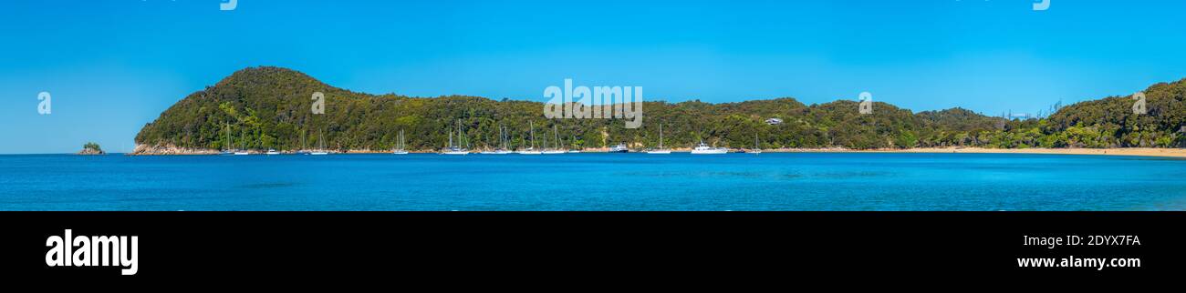 Boats mooring at Torrent bay at Abel Tasman national park in New ...