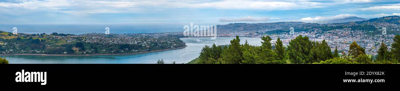 Aerial view of Dunedin in New Zealand Stock Photo - Alamy