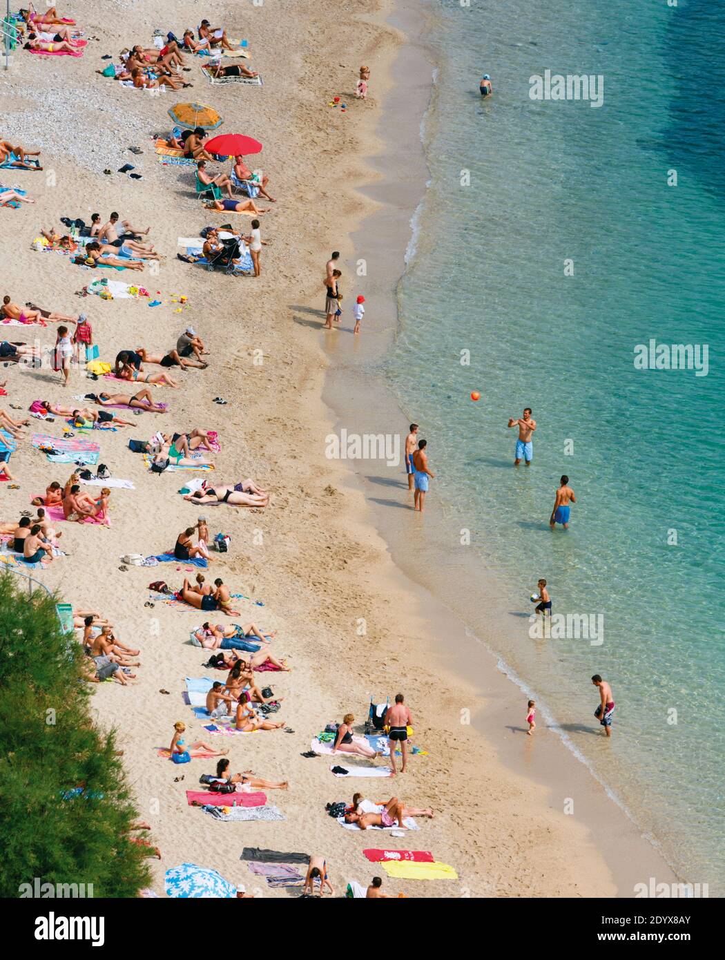 French beaches hi-res stock photography and images - Alamy