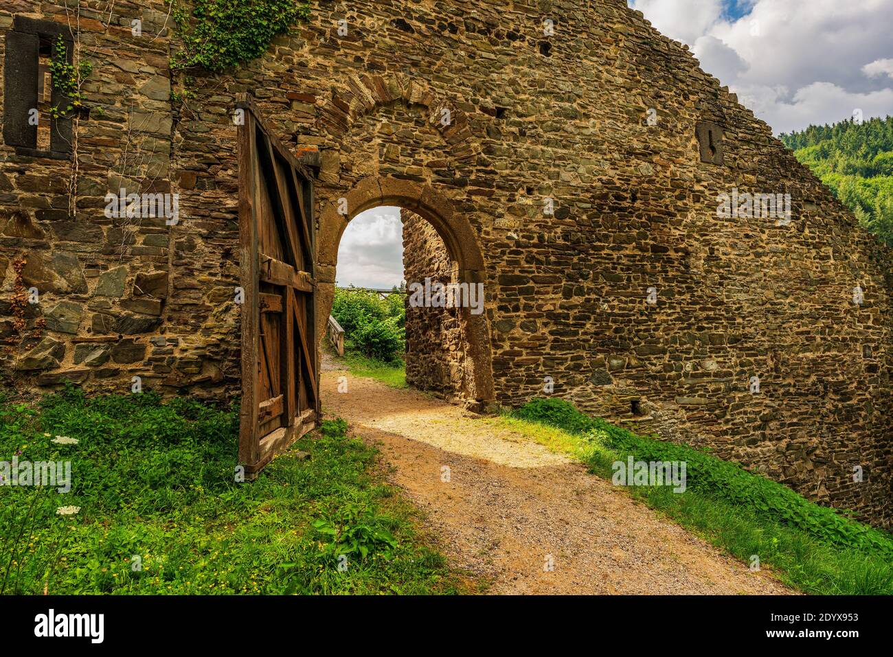 Medieval castle wall, Bürresheim Castle Germany Stock Photo - Alamy