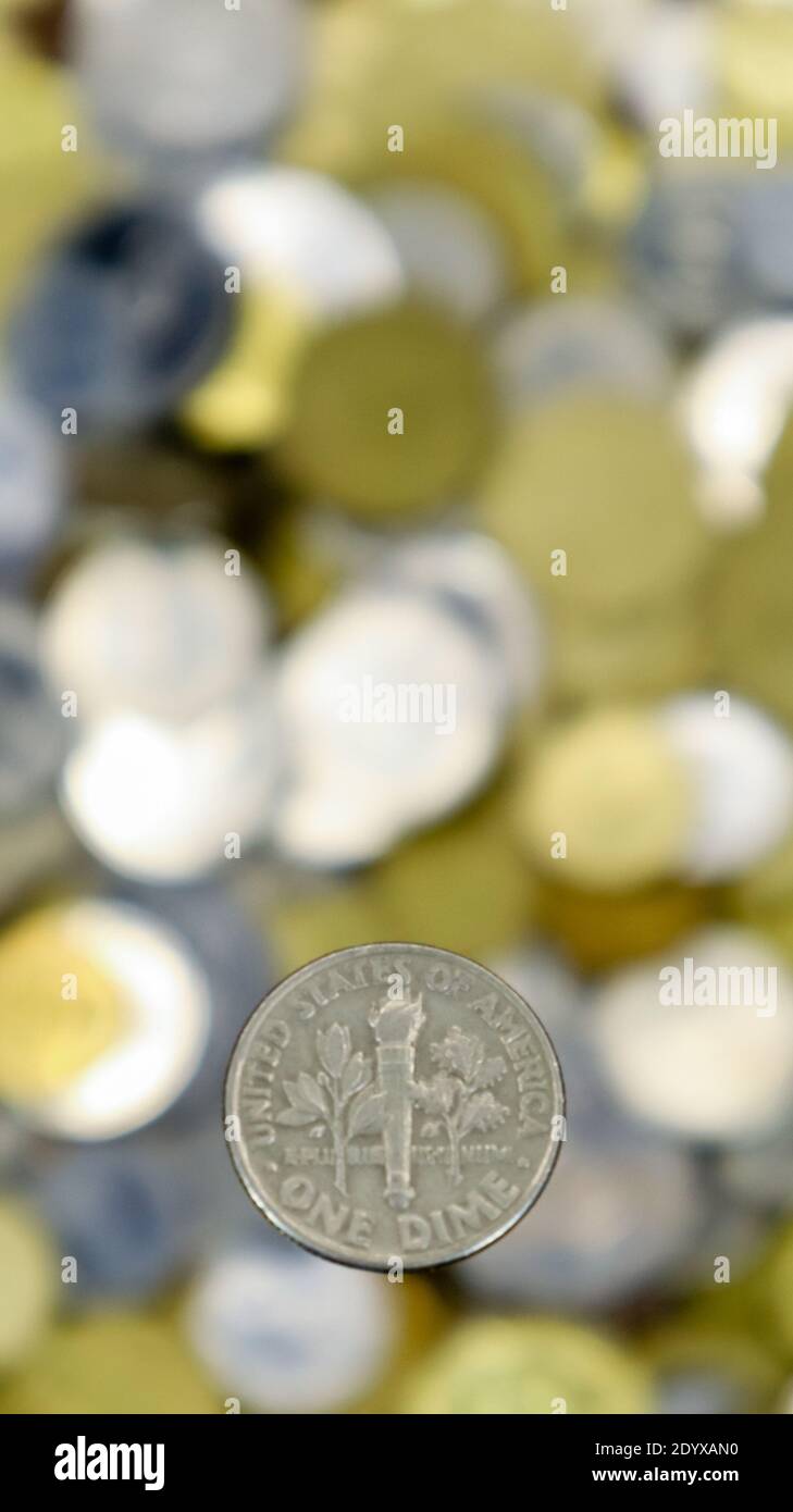 Smallest silver coin hi-res stock photography and images - Alamy