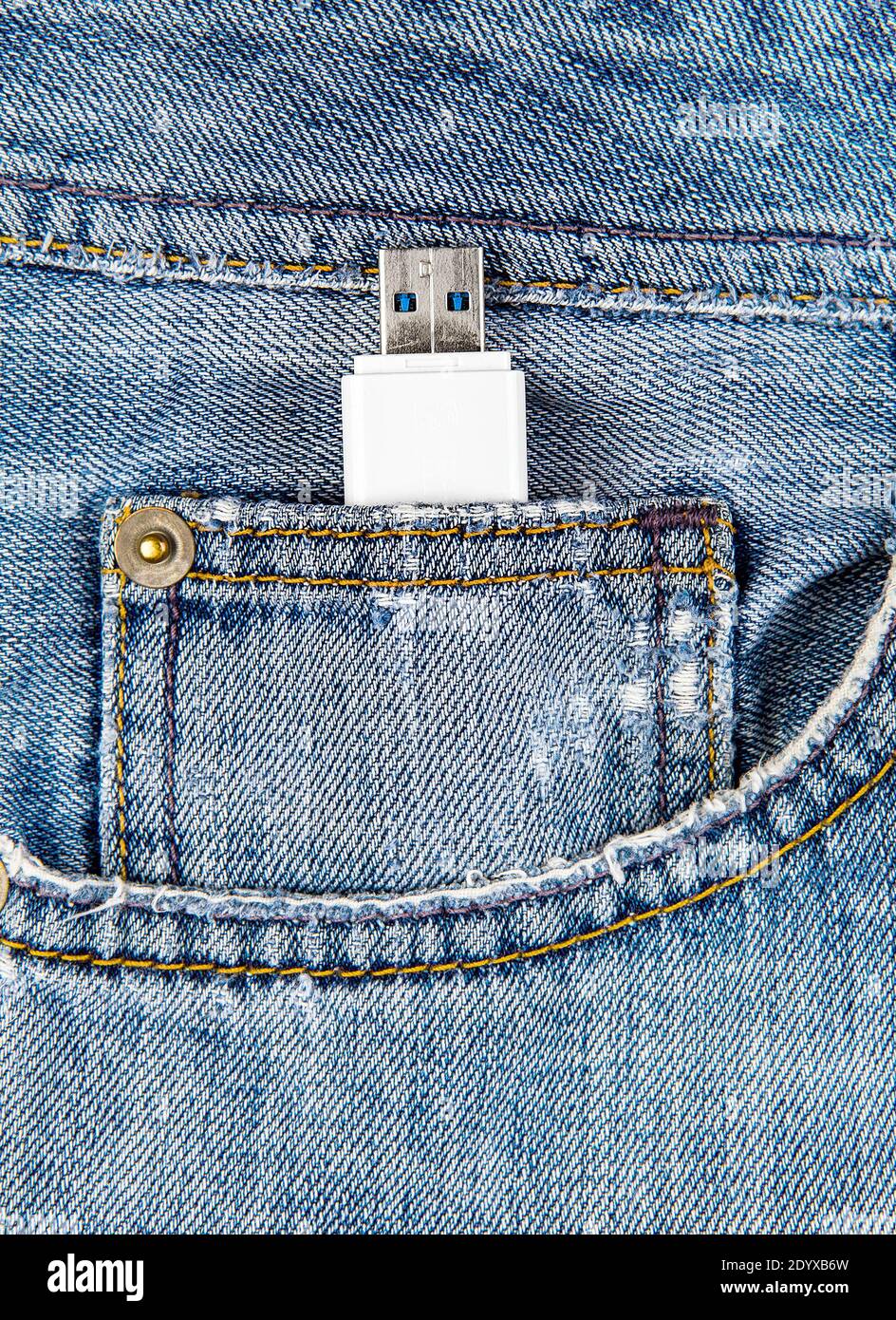 One flash drive in hi-res stock photography and images - Alamy