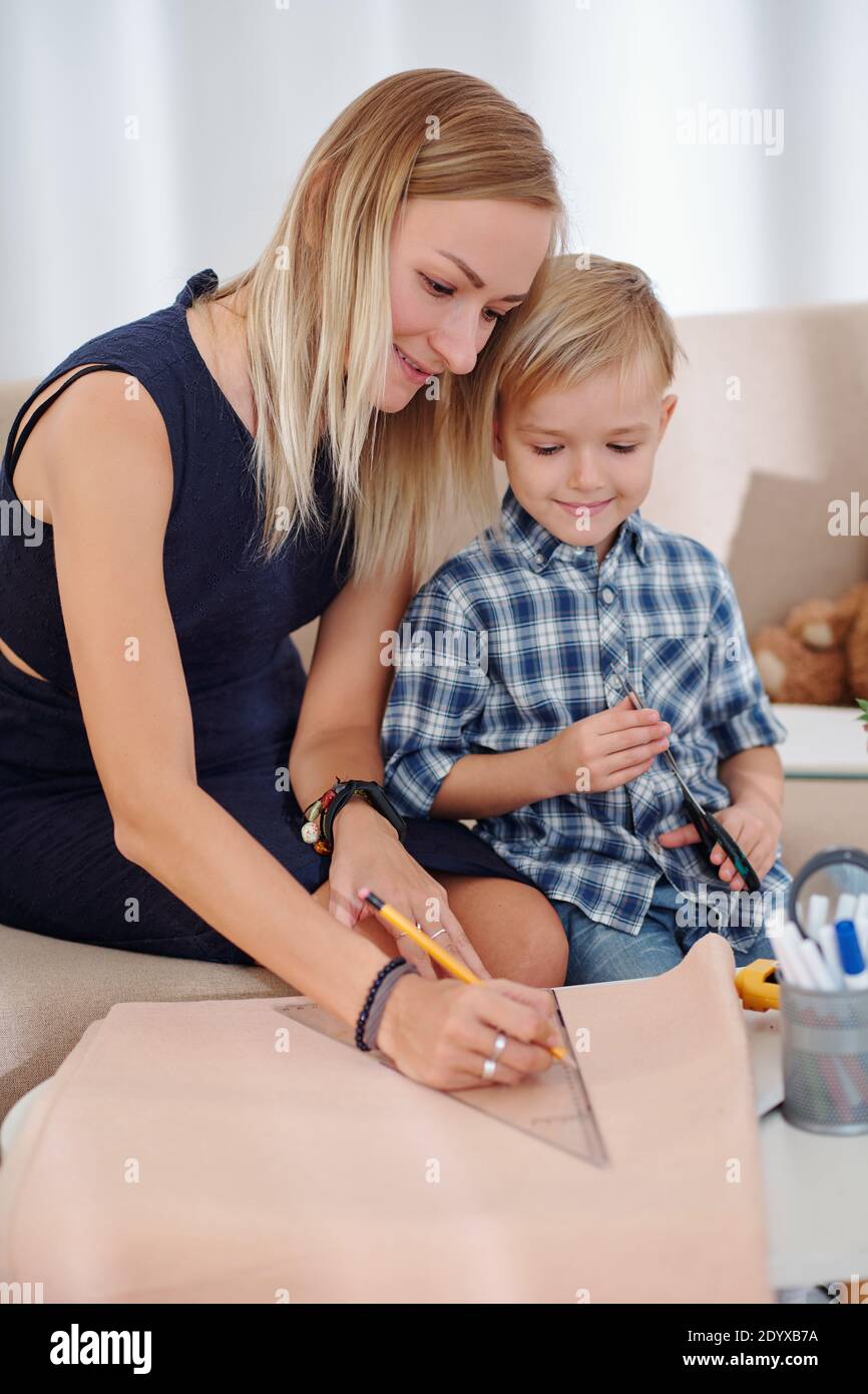 Parent ruler hi-res stock photography and images - Alamy