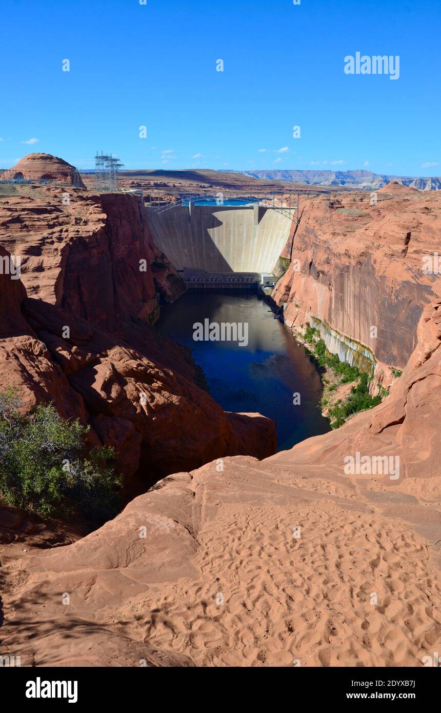 Arch dam hi-res stock photography and images - Alamy