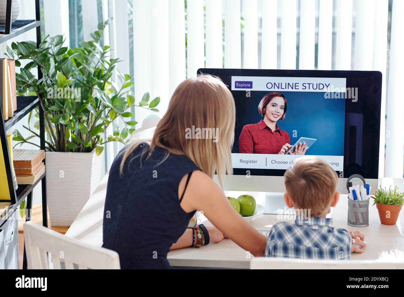 Connecting to study platform Stock Photo - Alamy