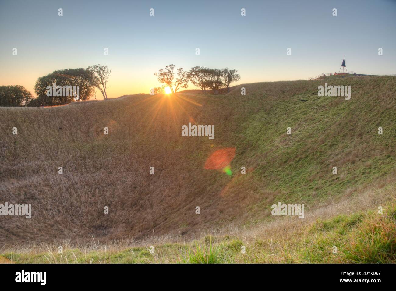 Auckland downtown morning skyline hi-res stock photography and images ...