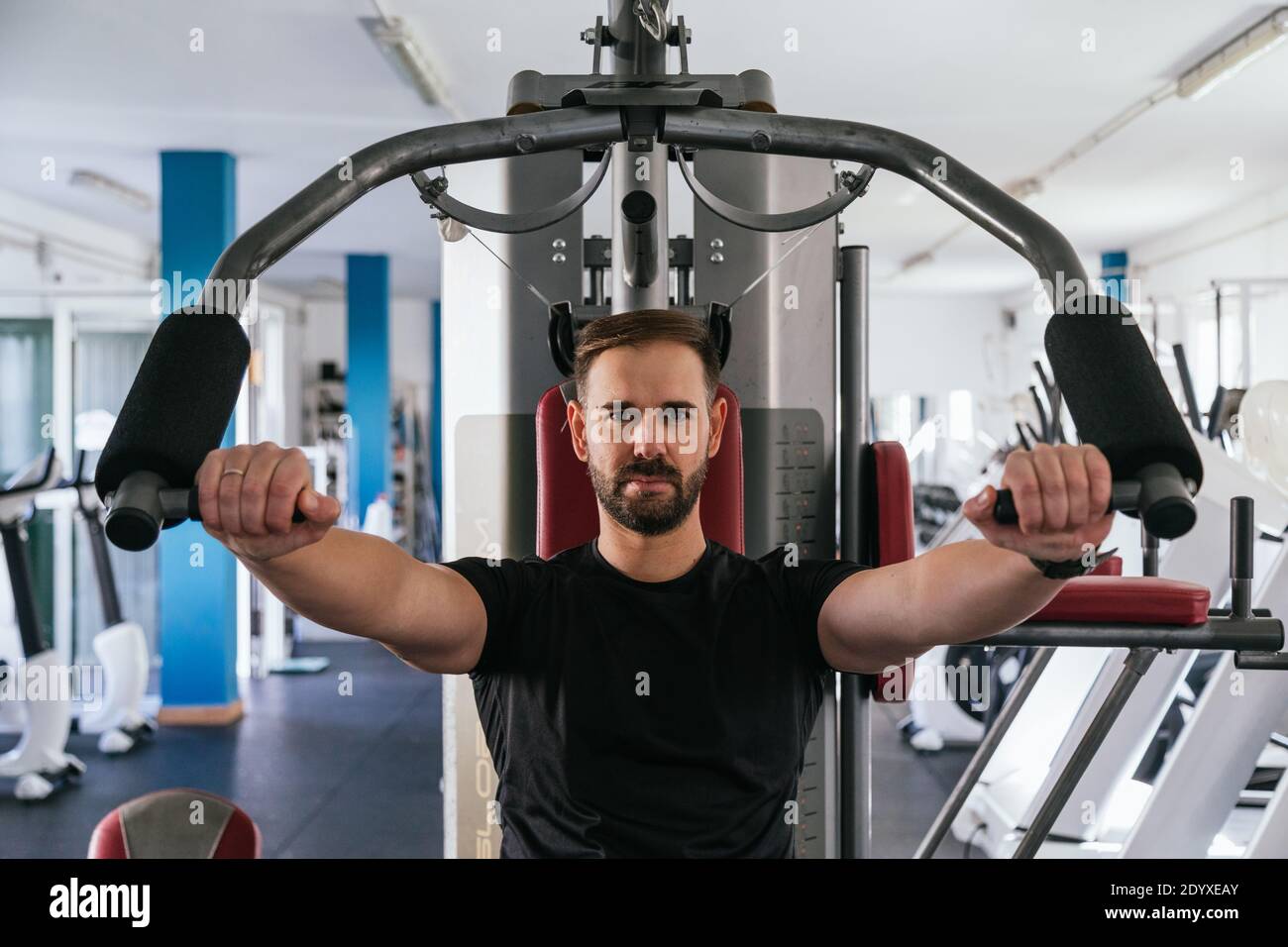 Strength training machine hi-res stock photography and images - Alamy