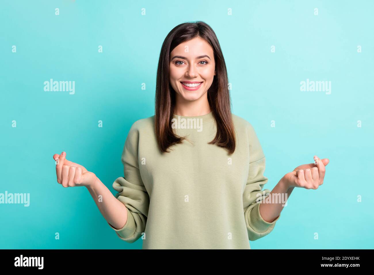 Photo portrait of girl snapping fingers showing two korean style hearts ...