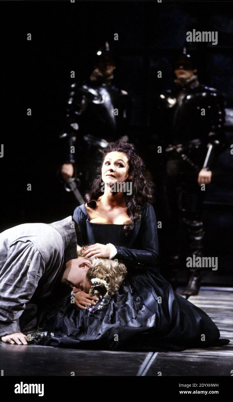 Hamlet theatre lighting hi-res stock photography and images - Alamy