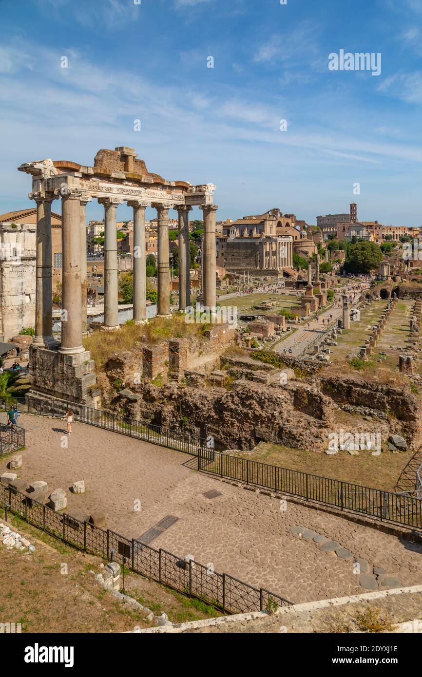 View of Roman Forum (Foro Romano), Temple of Saturn and Arch of ...