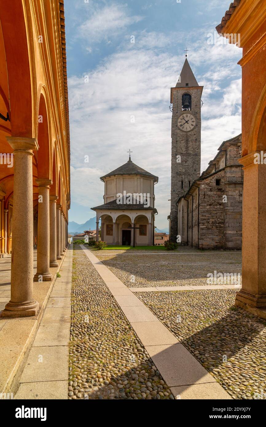 View of mountainous surroundings on Lake Maggiore from Baveno, Lago ...