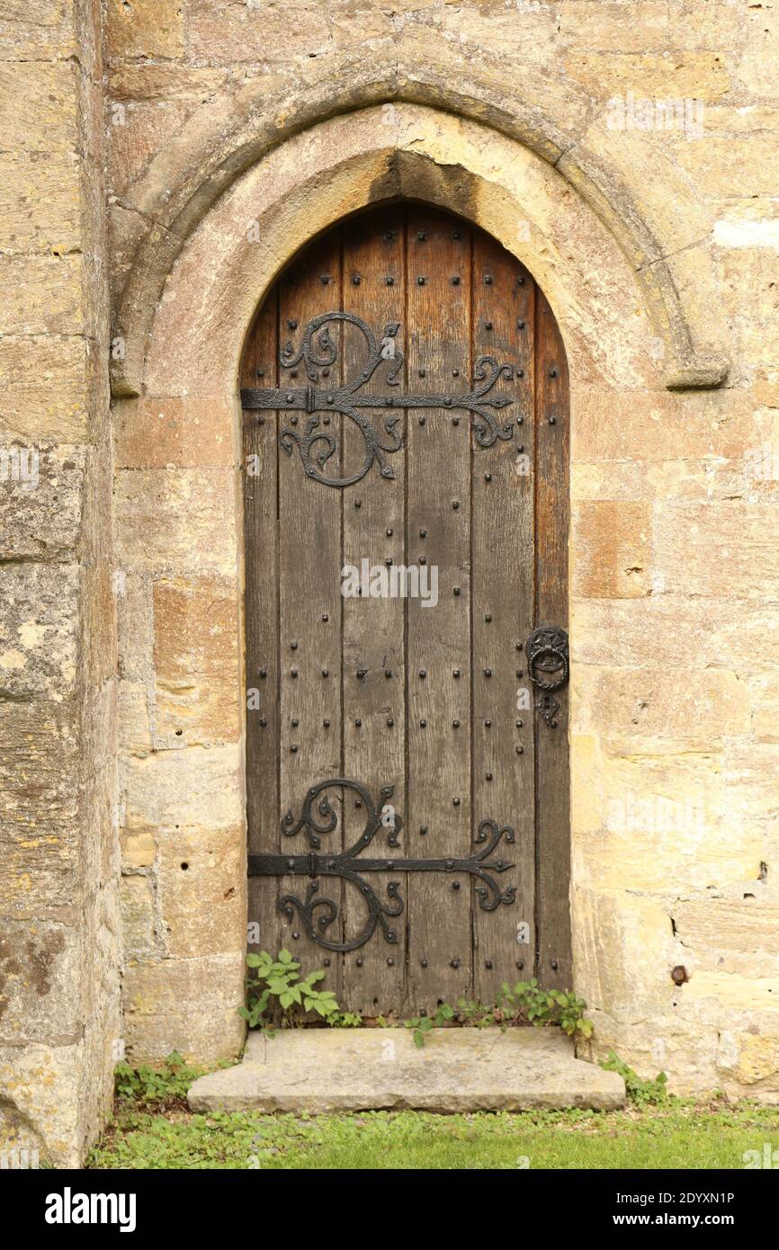 Cotswolds And Doors High Resolution Stock Photography and Images - Alamy