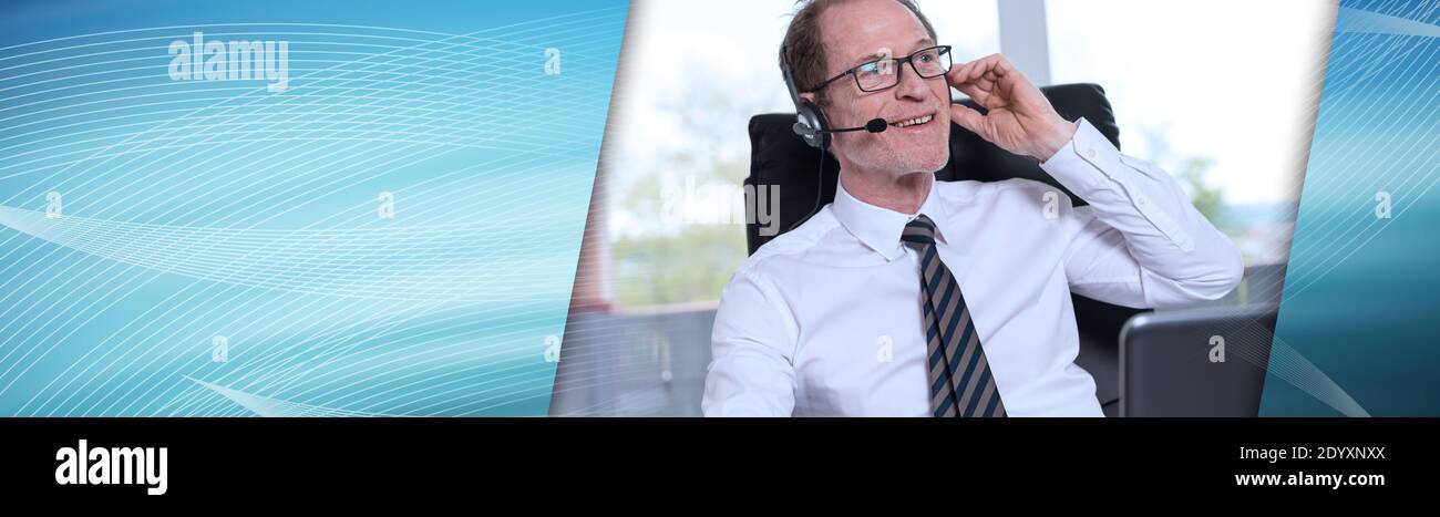 Support phone male operator in headset. panoramic banner Stock Photo ...