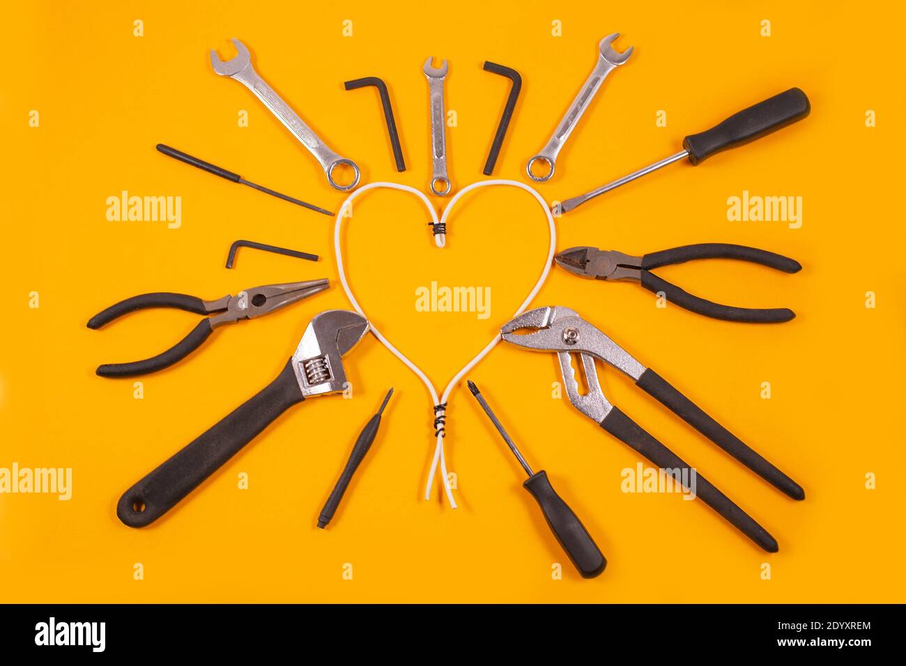 Construction tools for repairs and Heart-shaped heart wire DIY tools ...