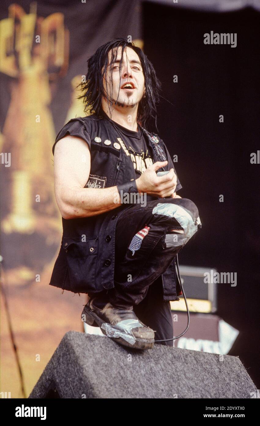 Amen performing at the Reading Festival 2002, Reading Berkshire ...