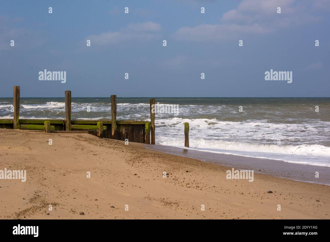 Horsey Beach with waves, Norfolk, England Stock Photo - Alamy