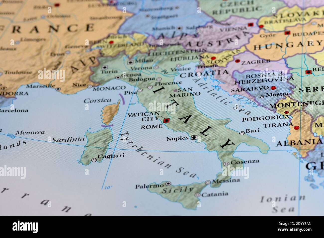 Map of italy atlas hi-res stock photography and images - Alamy