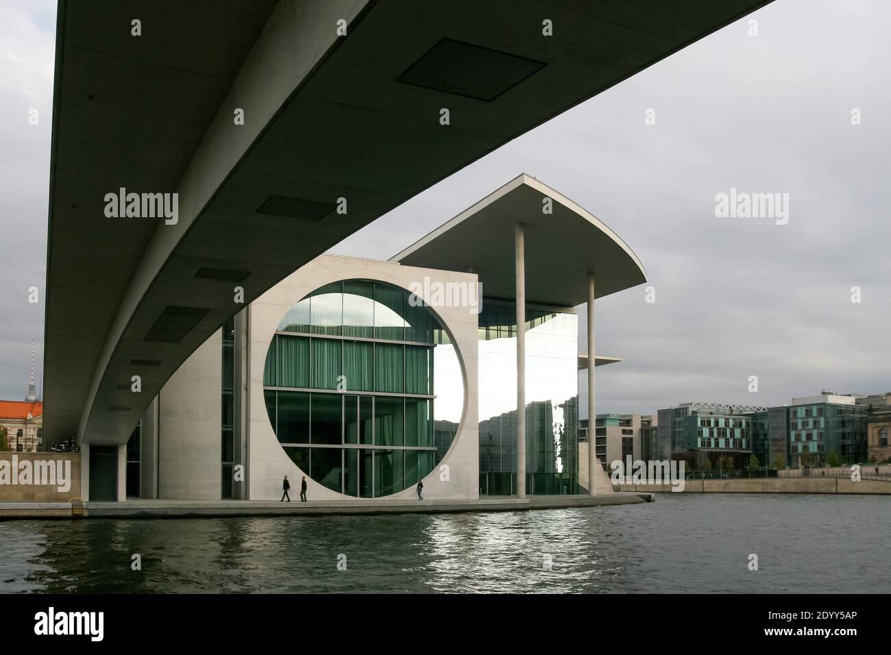 Walkway luders hi-res stock photography and images - Alamy