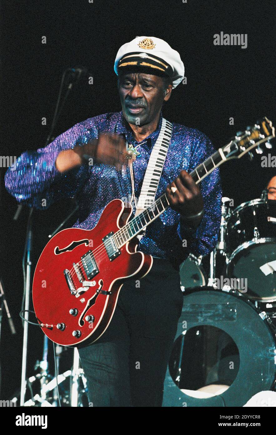 Chuck Berry in concert at The Rock N Roll Legends Concert at London ...