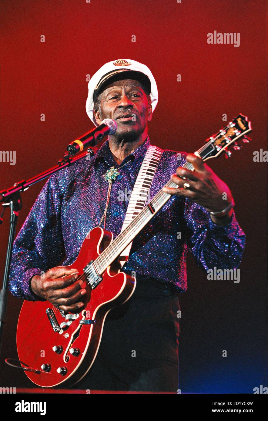 Chuck Berry in concert at The Rock N Roll Legends Concert at London ...