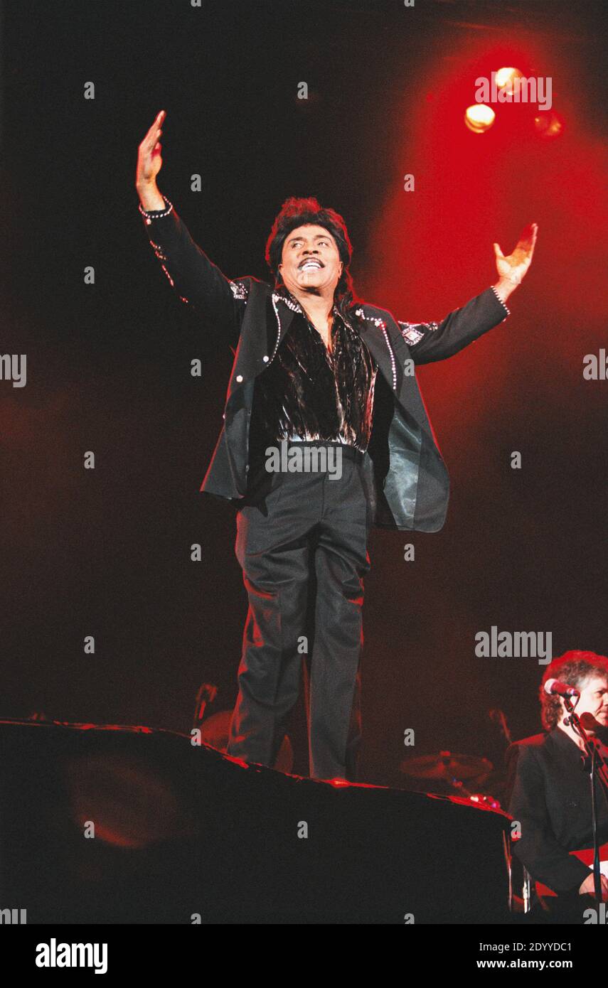 Legend pianist hi-res stock photography and images - Alamy