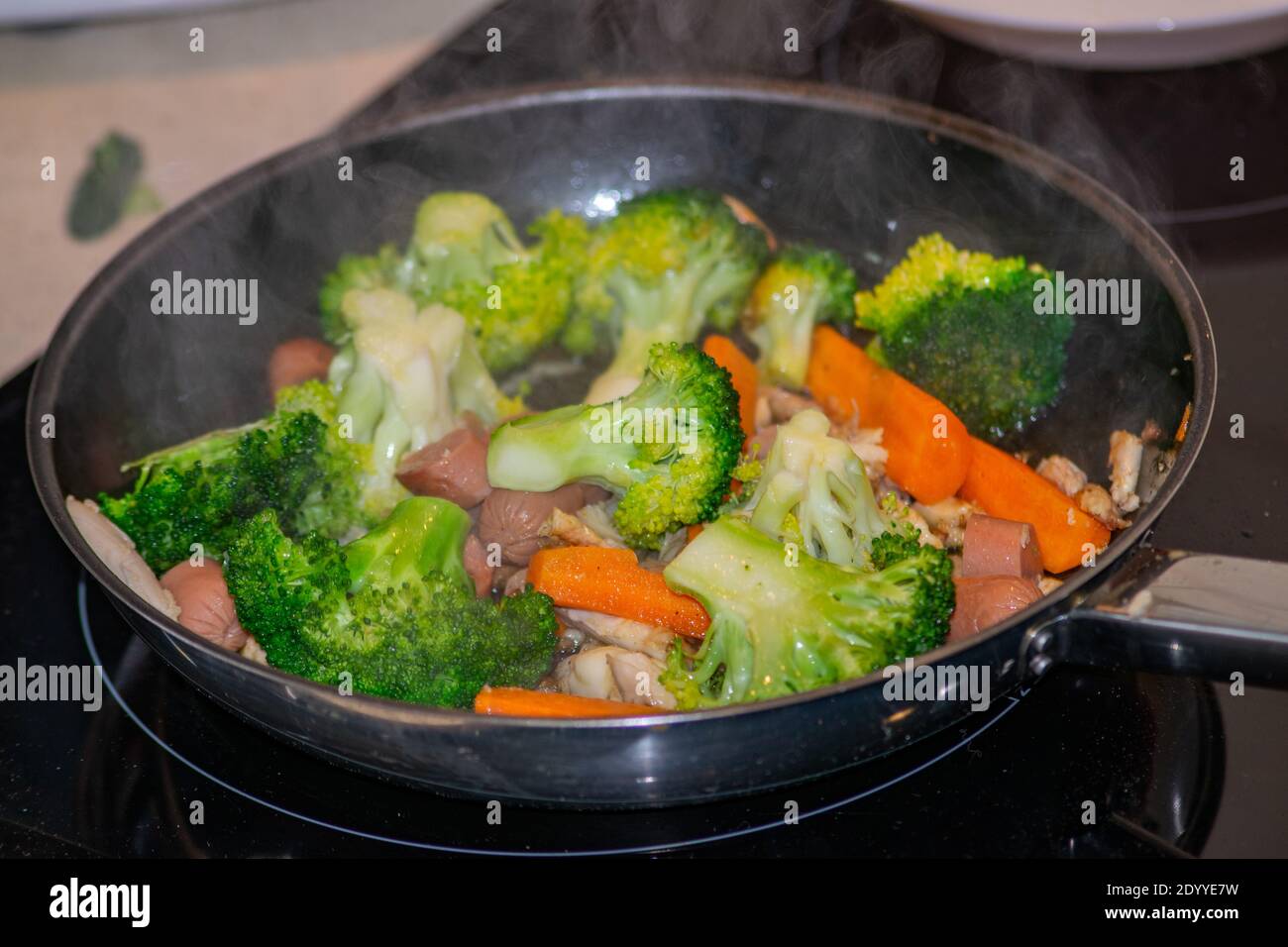 Coocking High Resolution Stock Photography and Images - Alamy
