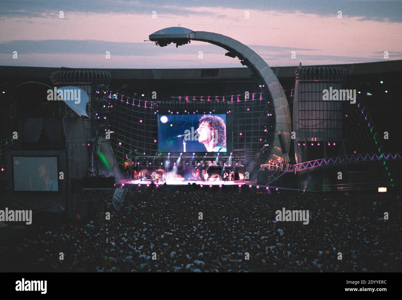 Rolling stones wembley hi-res stock photography and images - Alamy