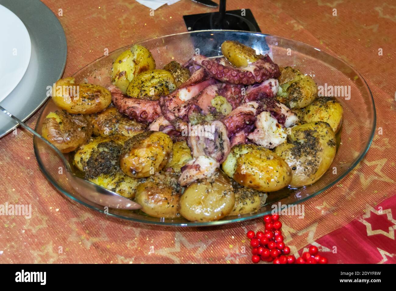 Polvo à lagareiro hi-res stock photography and images - Alamy