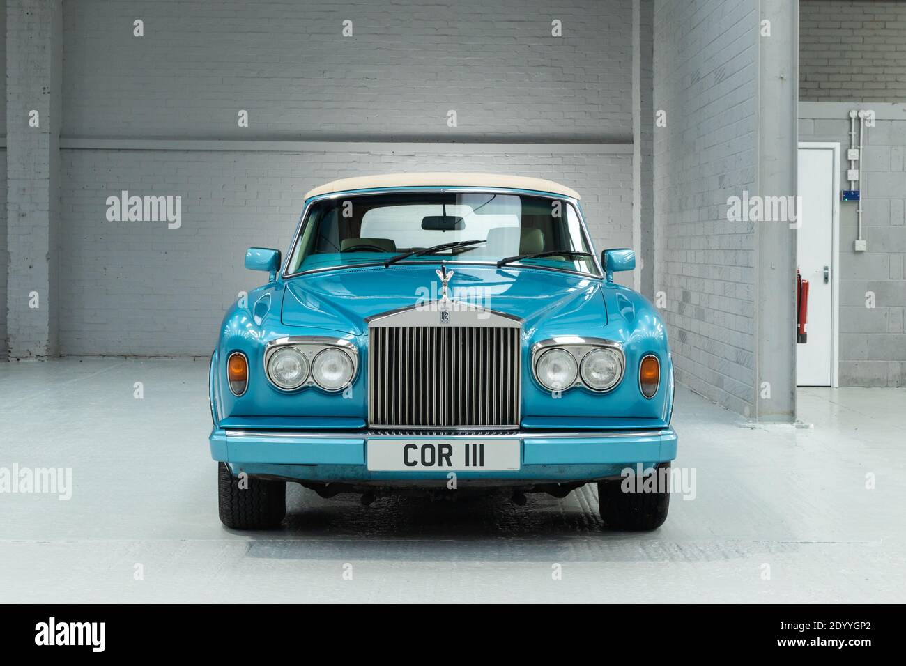 Blue Rolls Royce Corniche III convertible, front view Stock Photo - Alamy