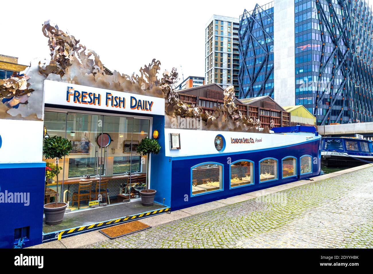 London Shell Co. seafood and fish restaurant on The Grand Duchess in ...