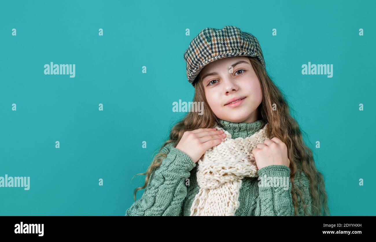 Child wearing beret hi-res stock photography and images - Alamy